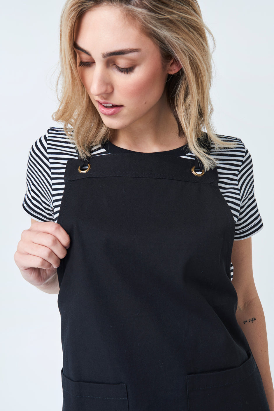 Aprons | Cafe Aprons | Hospitality Uniforms | Urbanbar Design